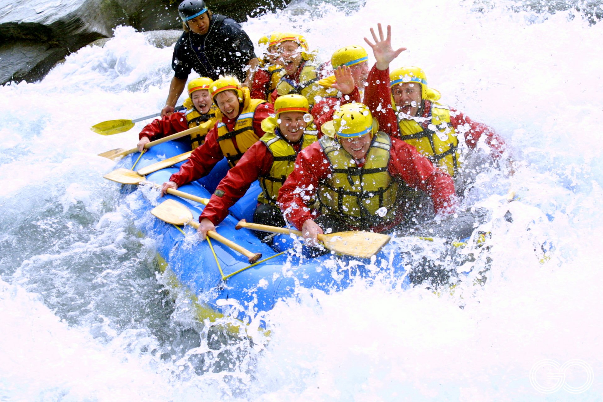 7 Of The Best Fall and Winter Rafting Adventures - Water By Nature