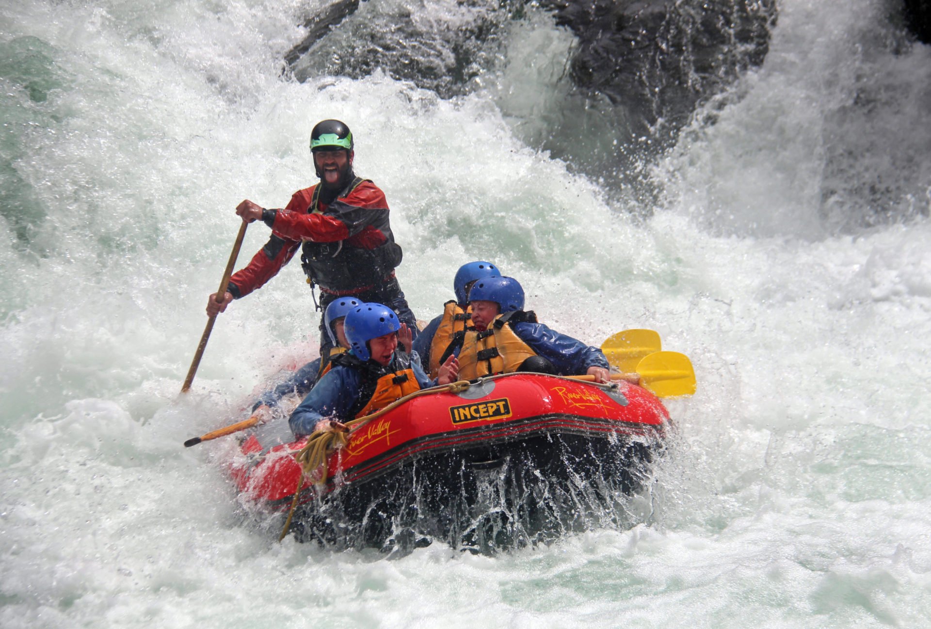 7 Of The Best Fall and Winter Rafting Adventures - Water By Nature